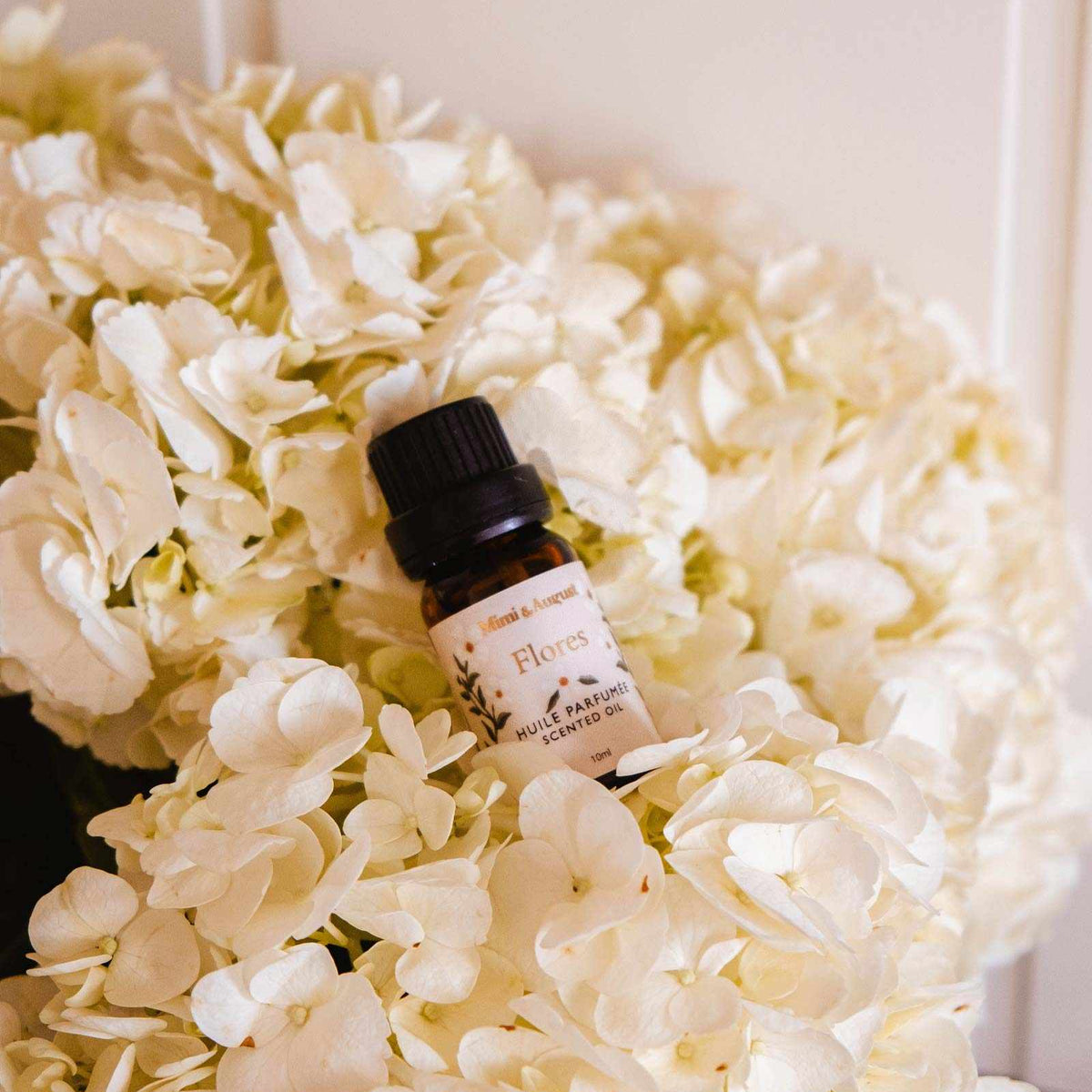 Flores Scented Oil – Fresh Floral Mint Diffuser Oil | Mimi & August