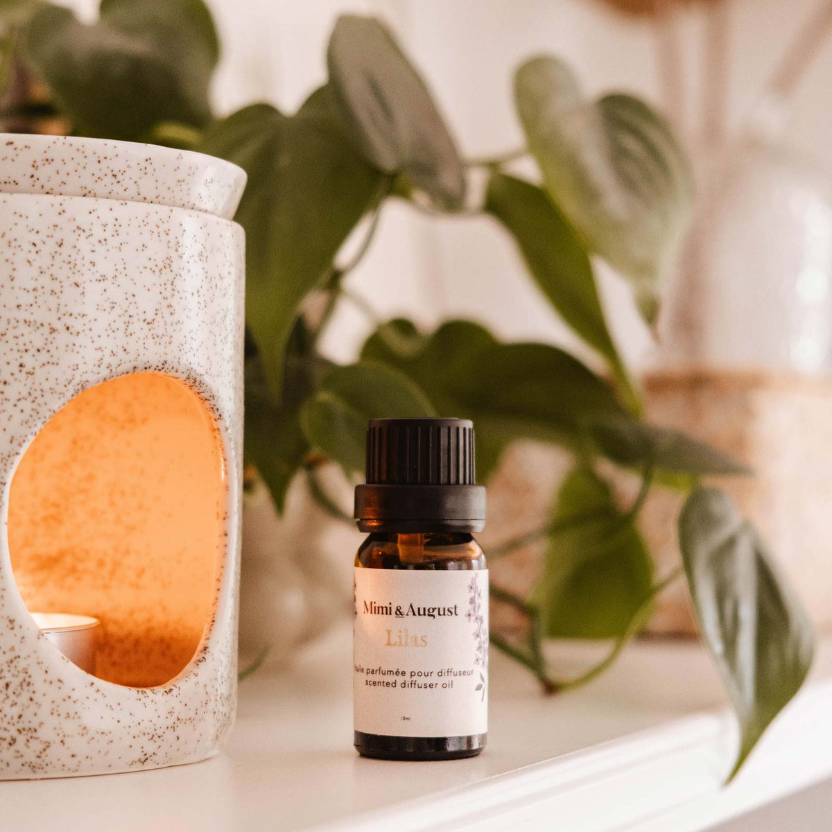 Lilac Scented Oil for Diffusers | Floral Fragrance | Mimi & August